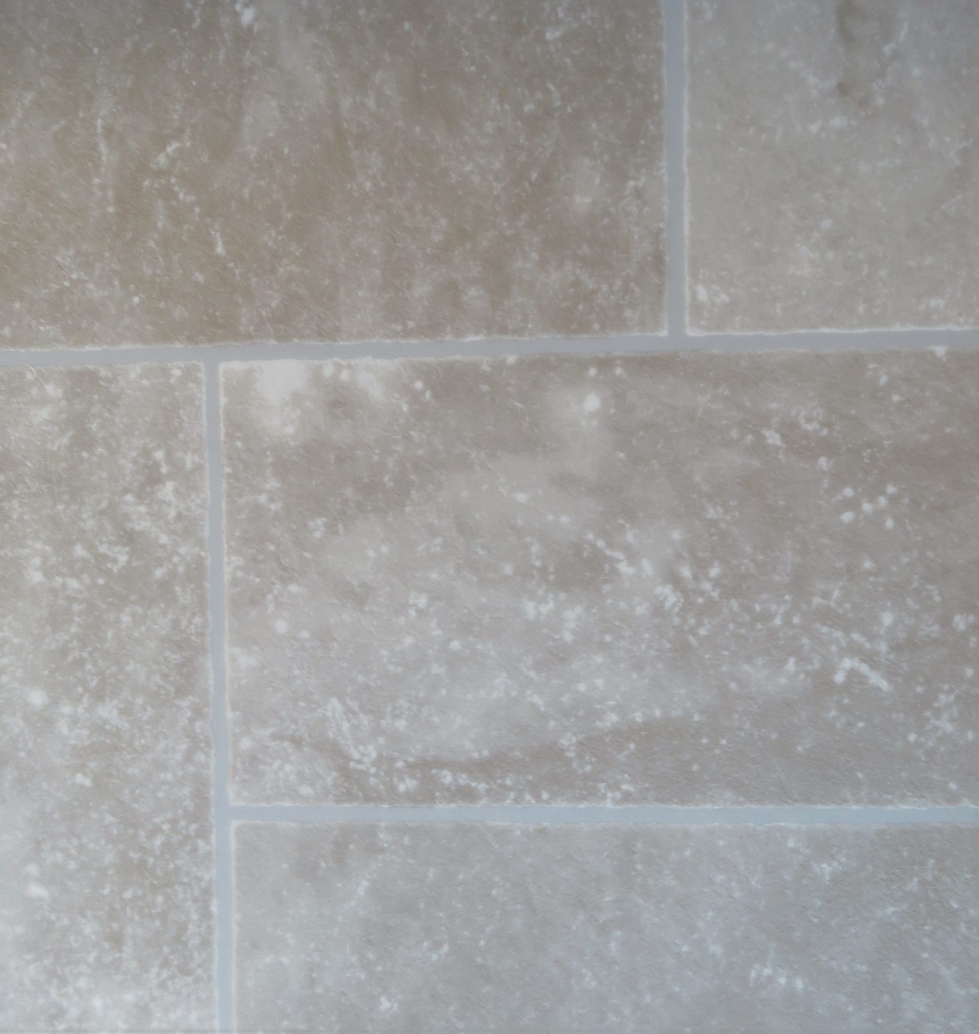 Amplus by Octavian Collection - Carpet Monster