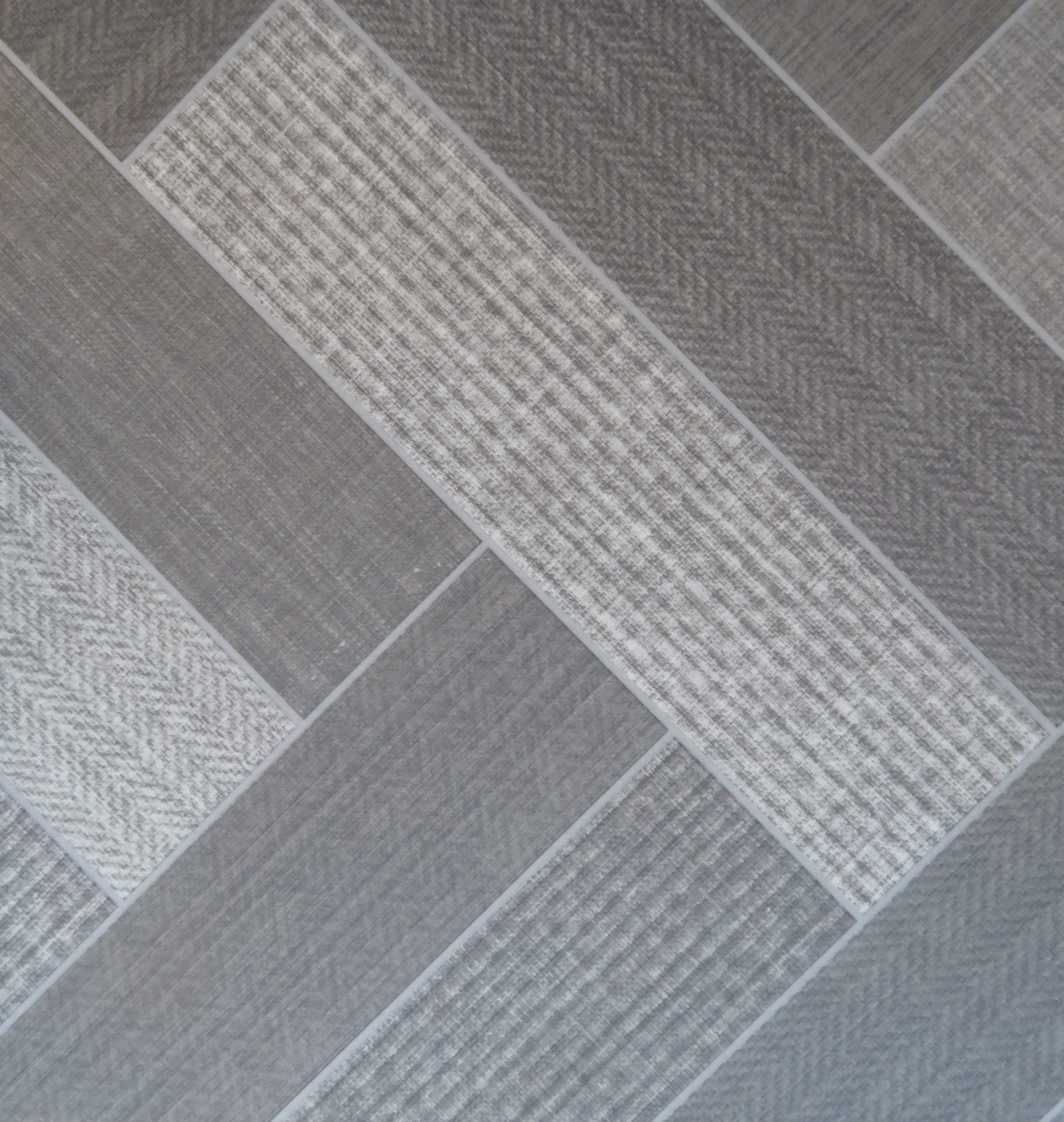 Amplus by Octavian Collection - Carpet Monster